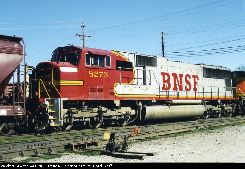 BNSF 8273